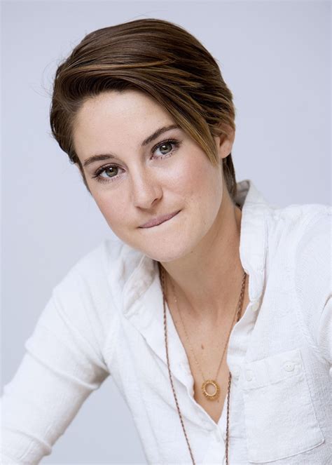 Shailene Woodley Saç Rengi Fikirleri Saç Rengi Güzel Kadınlar