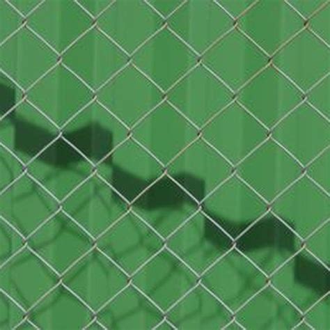 How To Cover A Chain Link Fence Ehow Chain Link Fence Chain Fence