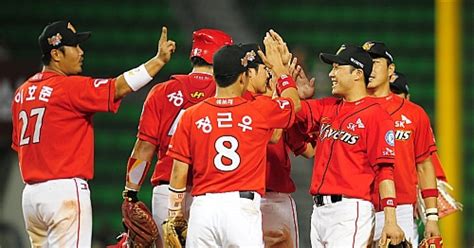 프로야구 Sk 연장 접전 끝에 두산 제압 설욕전삼성 선두 독주