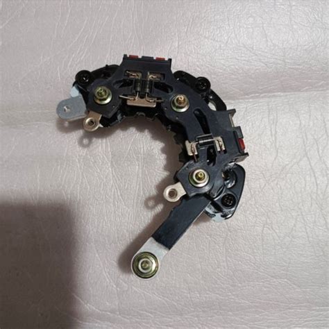 Dinamo Diode Dinamo Ampere Mobil Isuzu Panther Asli Lazada Indonesia