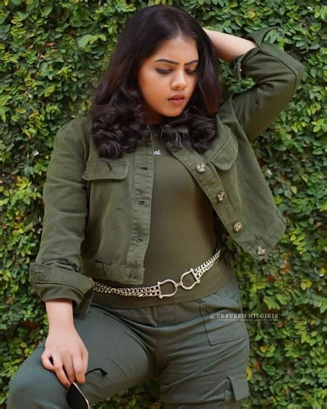 Vidhya Vijayakumar R Mallubabes