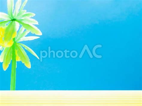 玩具のヤシの木と青い背景 No 4455132｜写真素材なら「写真ac」無料（フリー）ダウンロードok