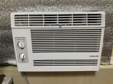 Condura Window Type Aircon Tv And Home Appliances Air Conditioning And Heating On Carousell