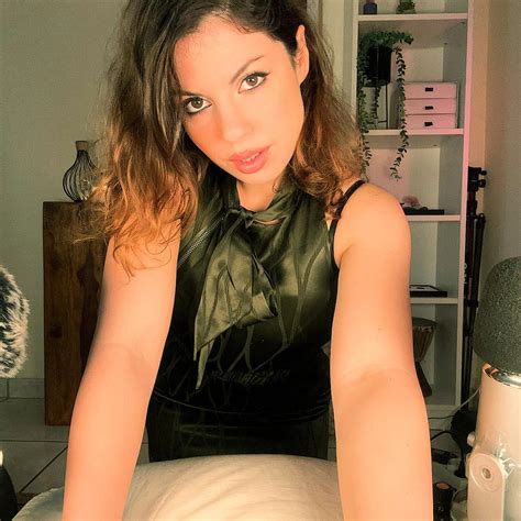 Asmr Girlfriend Roleplay Personal Attention Sarahs Asmr House