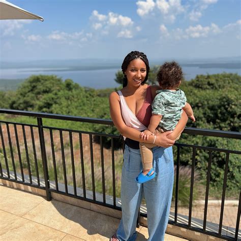 Tanya Koshar Fora Travel