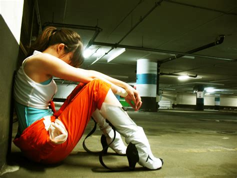 Portal 2 Chell Cosplay Pic Global Geek News