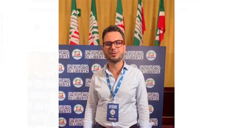 A Paestum Il Berlusconi Day Per La Costiera Amalfitana Il Delegato Francopio Pellegrino E Il