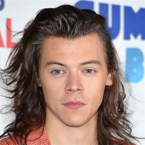 Harry Styles Chops Off His Long Hair And People Are Freaking Out