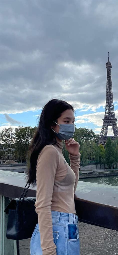 Jennie Boobs In Eiffel Tower 🤤 R Blackpinkfap