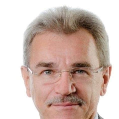 Bernhard Arnold Chefarzt Dr Med Abteilung Für Schmerztherapie Profile On Researchgate