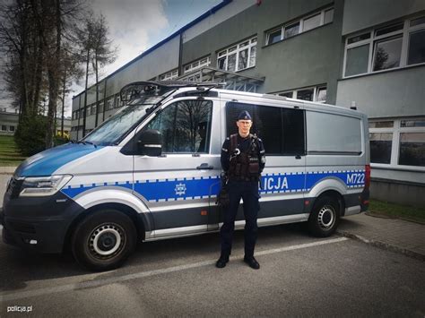Policjant na wolnym zatrzymał nietrzeźwego kierowcę który z dzieckiem