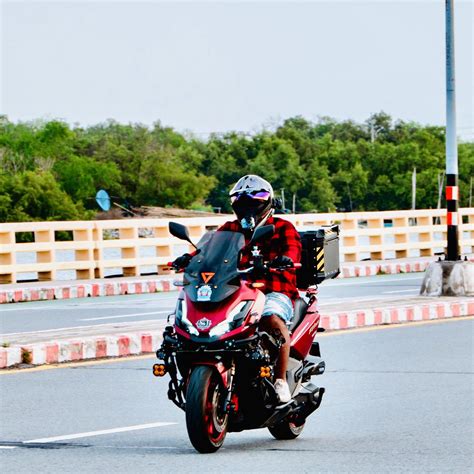 อีจัน วันที่ 18 มิ ย 68 เนวินชิดชอบ ประธานสโมสรบุรีรัมย์ยูไนเต็ด โพสต์ผ่านเพจ “ลุงเนวิน” ภาพ