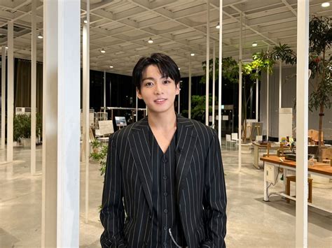 Btss Jungkook Shocks Korean Netizens After Earning Another Billboard