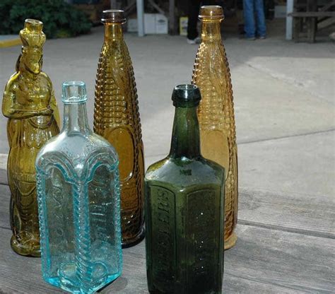 Dave Kyle And His Figural Bitters Peachridge Glass