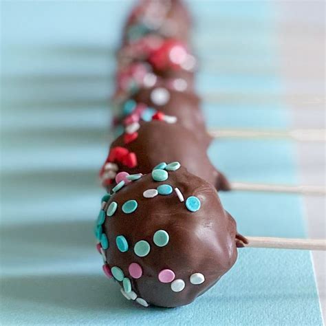 Торты капкейки сладости Благовещенск Cheesecake Pops Valentine Cake Pop Cheesecake