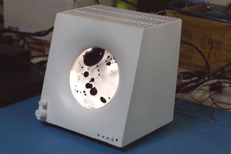 A Ferrofluid Sound Reactive Visualization Elevates This Minimal