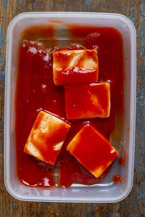 JAK ZAMARYNOWAĆ TOFU ULUBIONE SPOSOBY NA NATURALNE TOFU Wegan Nerd