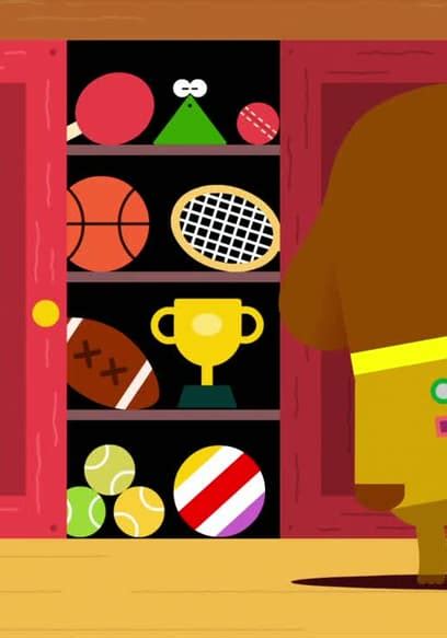 Watch Hey Duggee S01e10 The Caterpillar Badgethe Sandcastle Badge