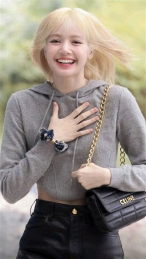 Blackpink Lisa Celine Paris Fashion Show Blackpink Fashion Fashion