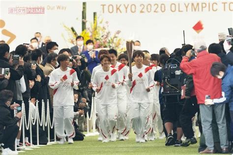 パリ五輪、サッカーなでしこジャパンの“透ける白いユニフォーム”への危惧「選手がかわいそう」の声（3ページ目） 週刊女性prime