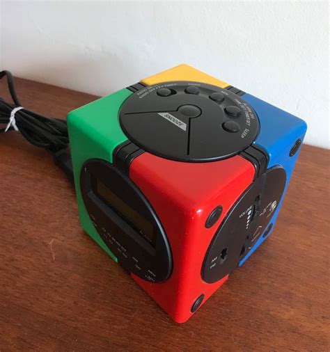 Vintage 80s Digital Cube Clock Radio Etsy