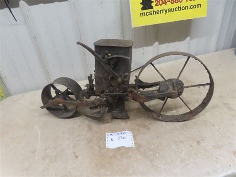 Planet Jr Seeder Mcsherry Auction Service Ltd