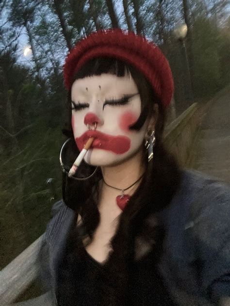 Pin By Suleima On Halloween Costumes In 2025 Halloween Makeup Pretty Cute Clown Makeup Cute