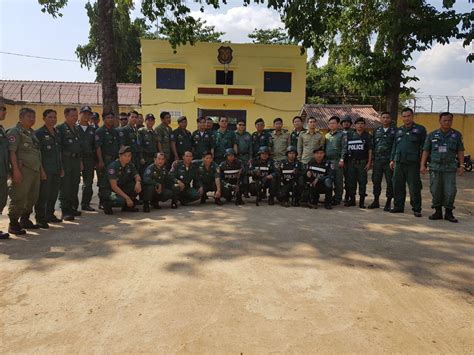 ជនត្រូវចោទ កឹម សុខា ត្រូវនាំទៅដល់ពន្ធនាគារត្រពាំងផ្លុងវិញ ដោយសុវត្ថិភាព