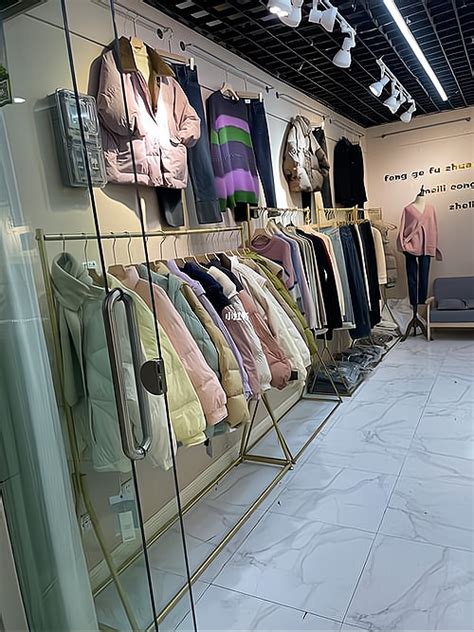 引流客源到服装实体店？你需要的策略在这里！加盟星百度招商加盟服务平台