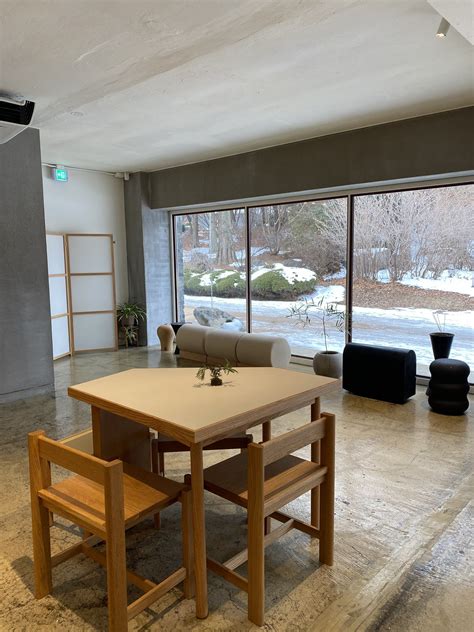 한국의 맛과 멋 On Twitter 온양민속박물관 카페 ‘카페 온양 눈 쌓인 풍경과 어우러져 더 아름다웠던 곳 박물관 별관이었던 낡은 곳을 임태희 공간디자이너가