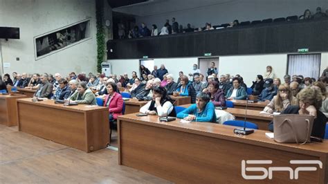 Огромен интерес към условията на Програмата за саниране на жилища в Благоевград Новини