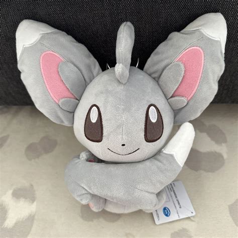 ポケットモンスター しっぽみてみて！でっかいぬいぐるみ チラーミィ メルカリ