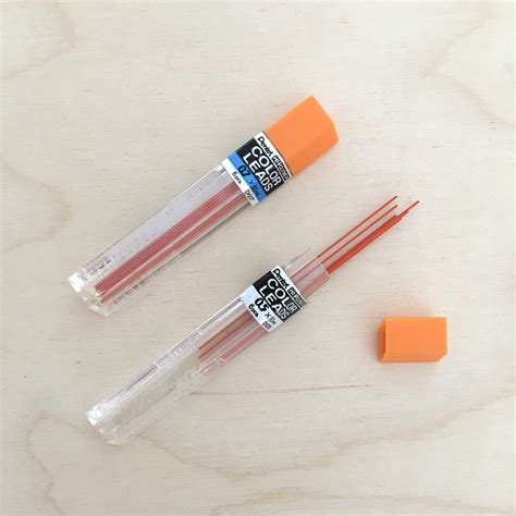 Mines Pentel 0 7mm Ou 0 5mm Orange Pour Porte Mines And Criterium