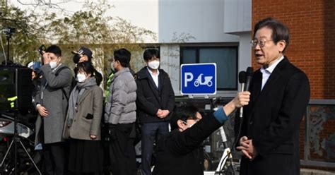 분열 조짐에 서둘러 퇴원한 이재명 “전쟁 같은 죽임의 정치 끝내자”
