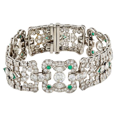 Art Deco French 1400 Carat Total Weight Diamond And Onyx Platinum