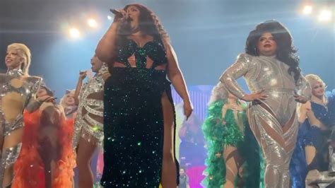 Rather Than Canceling Tennessee Lizzo Being The Queen Brings Drag