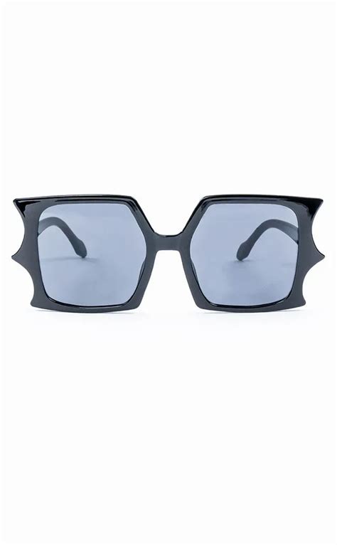Temptation Batwing Sunglasses Black