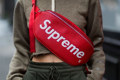 A história da Supreme marca de streetwear que mais flerta o luxo