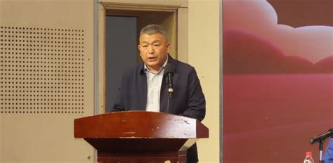 学校举办2023年学生公寓工作表彰大会暨2024年学生安全文明“大学习、大排查、大整治、大提升”活动启动仪式 山东科技大学新闻网