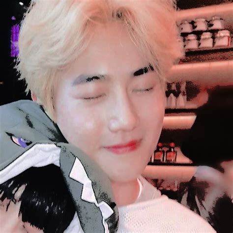 🍧 Matching Icons Jonghyun And Suho Shinee Exo ღ Pinterest 𝑀𝑖𝑡𝑠𝑢𝑛𝑎 🍰