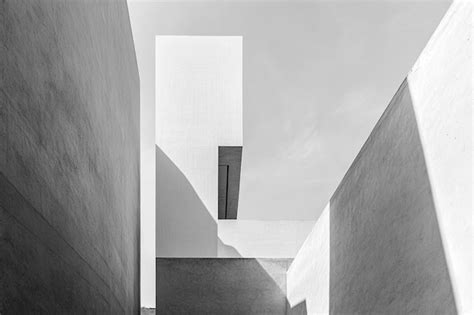 Minimalist Architectural Design With Clean Lines Premium Ai Generated