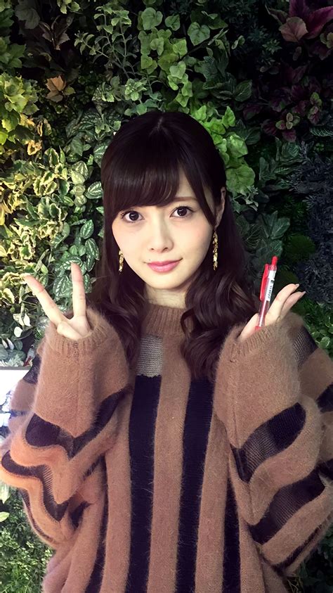 白石麻衣の高画質なiphone壁紙（4 10更新） 乃木坂辞典 白石麻衣 乃木坂 Iphone壁紙