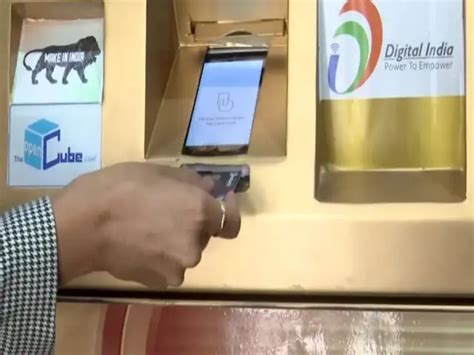 Gold Atm Hyderabad Gets Indias First Real Time Gold Atm All You Need