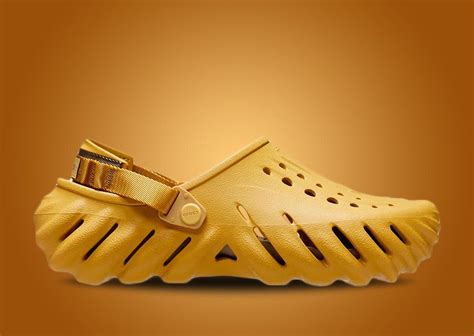 Crocs Introduces The Echo Clog Silhouette With A Desert Grass Colorway
