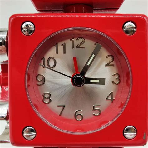 Wellgain Quartz Metal Robot Alarm Clock S