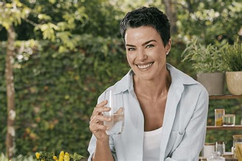 Com Visual Novo Ana Paula Arósio Causa Alvoroço Na Web