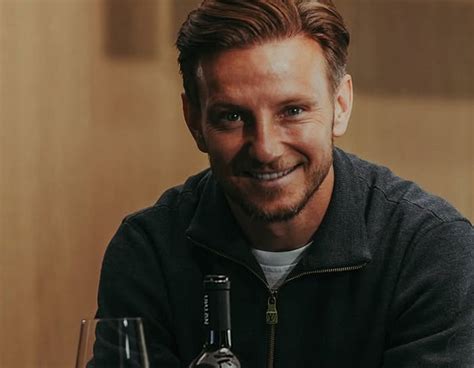 Official Ivan Rakitić Retires From Football As One Of Croatias All Time Greats News Nogomania