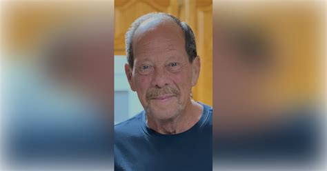 Obituary Information For Robert Earl Tipton
