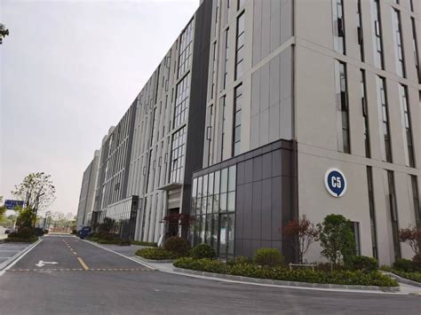 出售非中介费 独栋厂房准现房园区50年大产权 厂房网