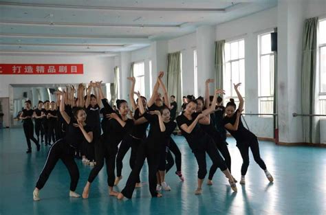 中国·德宏2019国际泼水狂欢节准备就绪 等您来狂欢资料区云南频道云南网